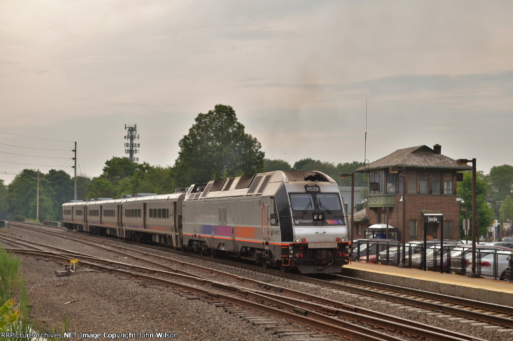 NJT 4529